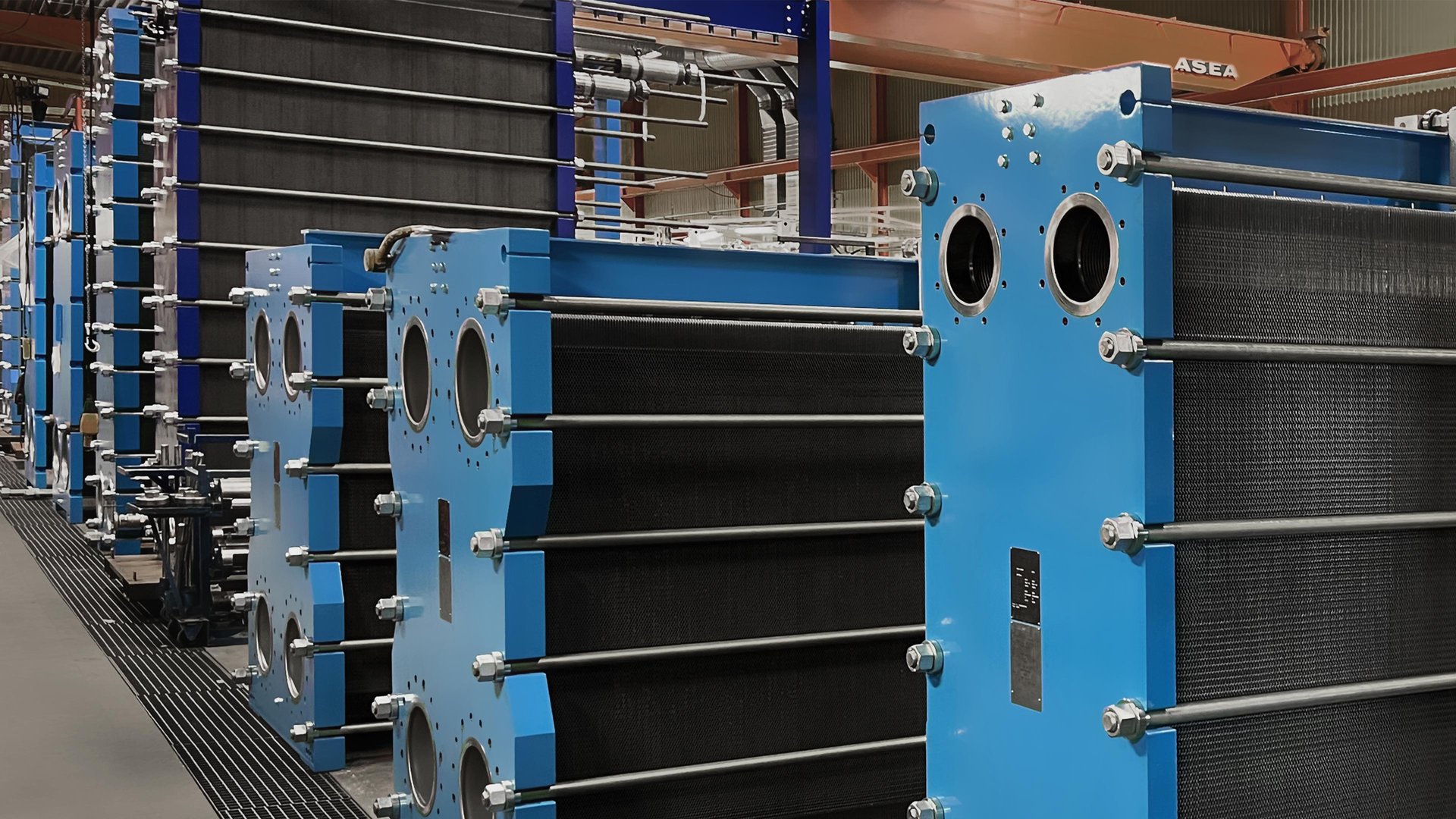 Refinery heat exchangers for oil & gas refineries